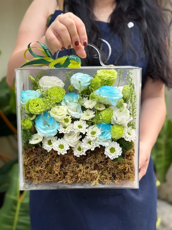 Vintage Floral Suitcase Gift Box: Roses, Lisianthus & More
